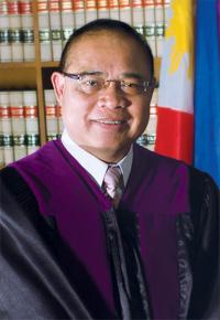 Justice Del Castillo declines CJ nomination | GMA News Online