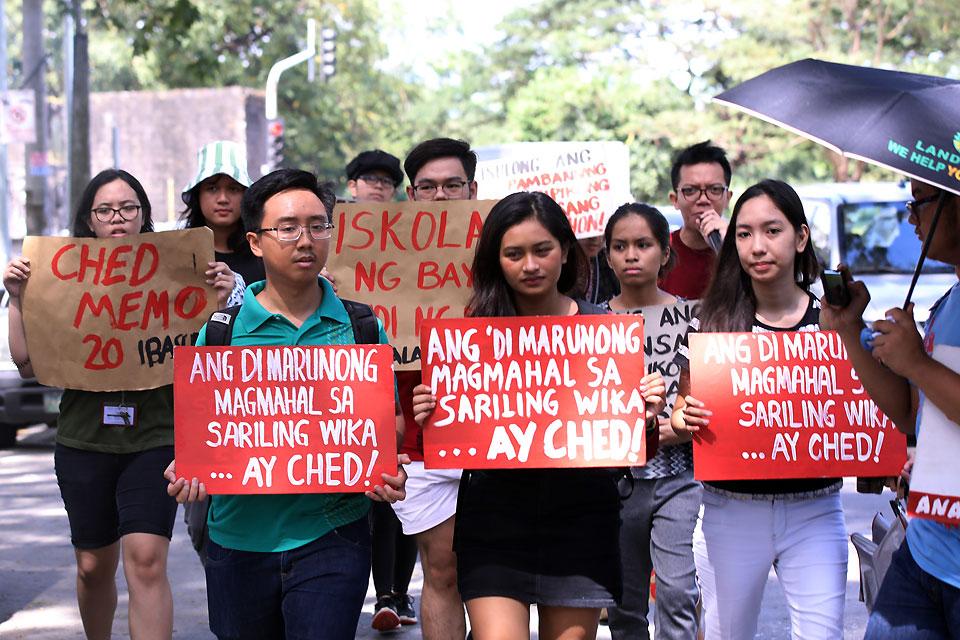 Students slam CHED for striking out Pilipino courses in college ...