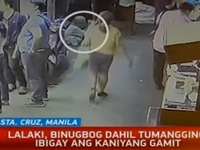 Lalaking ayaw ibigay ang gamit ng tiyahin, binugbog ng 2 lalaki | Balitambayan