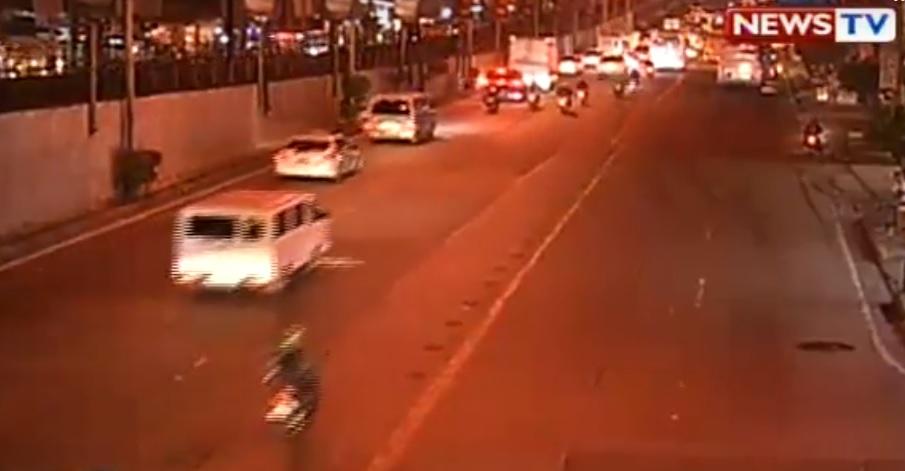 After daytime carmageddon, EDSA traffic ‘light to moderate’ on Friday ...