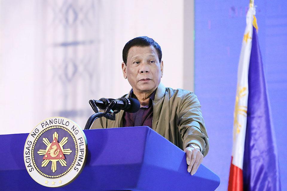 Duterte defends Budget chief Ben Diokno from allegations of budget ...