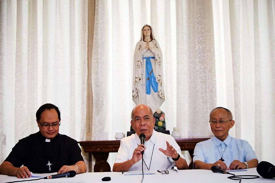 CBCP: We will not endorse candidates in midterm polls | GMA News Online