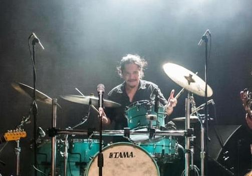 Razorback drummer Brian Velasco falls to death | GMA News Online