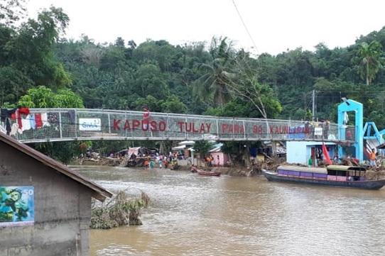 Kapuso Foundation bridge serves as evacuation area at height of Usman ...
