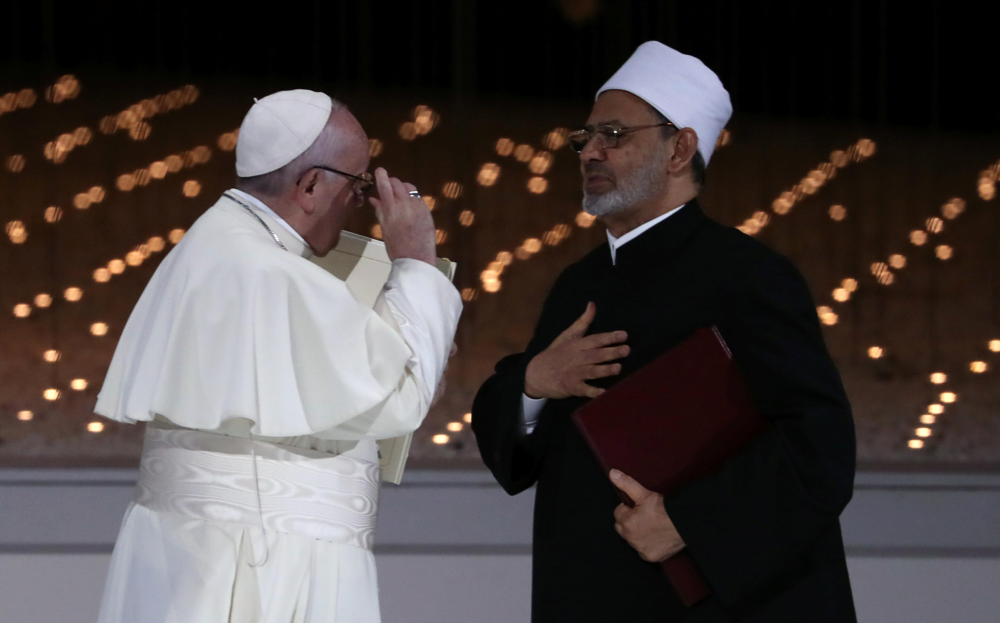 Pope, top Muslim cleric in joint call for freedom of belief | GMA News ...