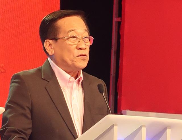 Poll lawyer: Robredo to become President under revolutionary government ...