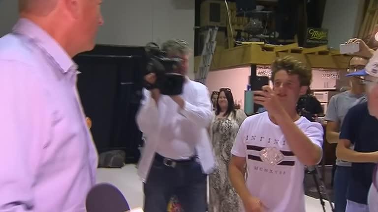 Protester smashes egg into Australian senator’s head after racist ...