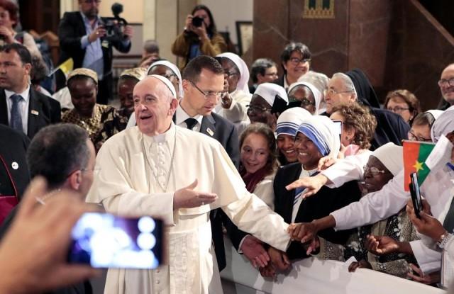 Conversion is not your mission, pope tells Catholics in Morocco | GMA ...
