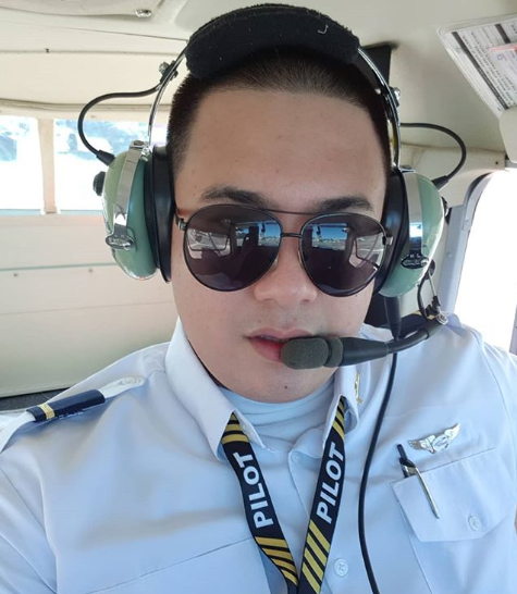 Aktor at licensed pilot na si Kevin Santos, kilalanin sa 'Tunay na ...