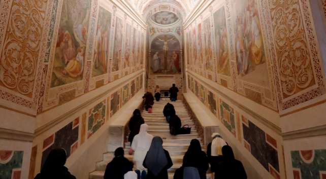 Rome’s Holy Stairs bared for first time in 300 years