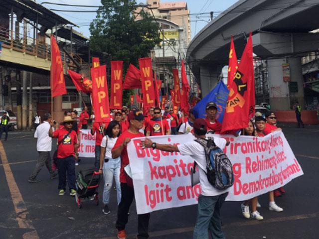 Labor groups hold protest action in Mendiola | GMA News Online
