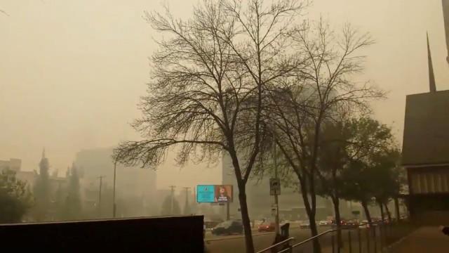 Canada evacuates by air remote indigenous community due to wildfire ...