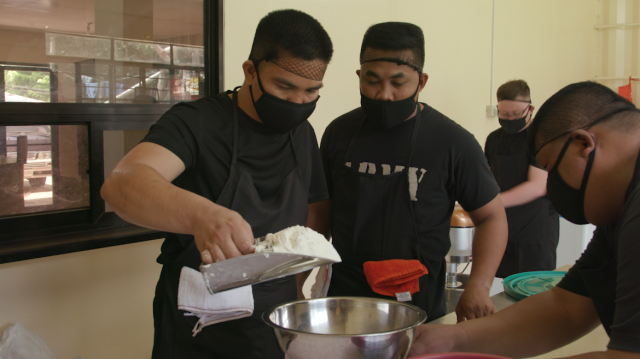 Mga sundalong panadero, kilalanin sa 'Brigada' | GMA News Online