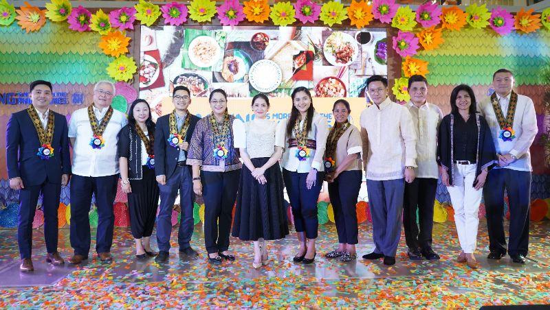 Malling is more fun in the Philippines | GMA News Online