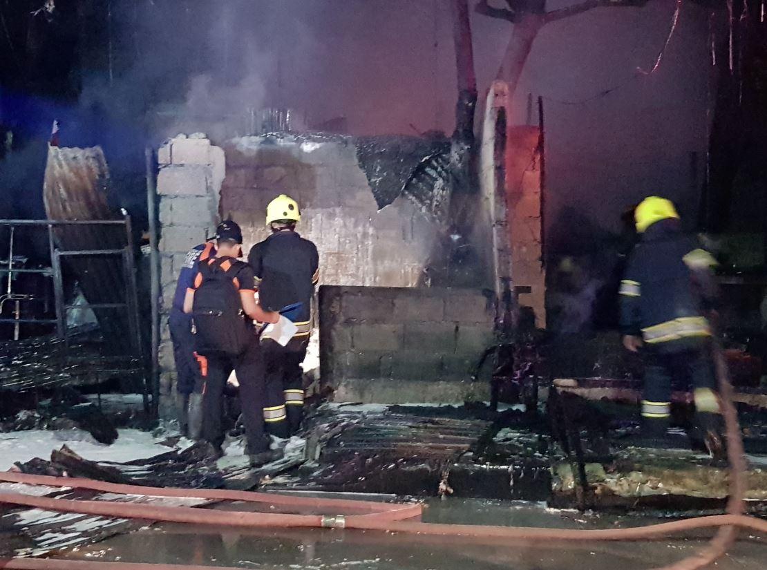 Bottled gasoline stall in QC catches fire | GMA News Online