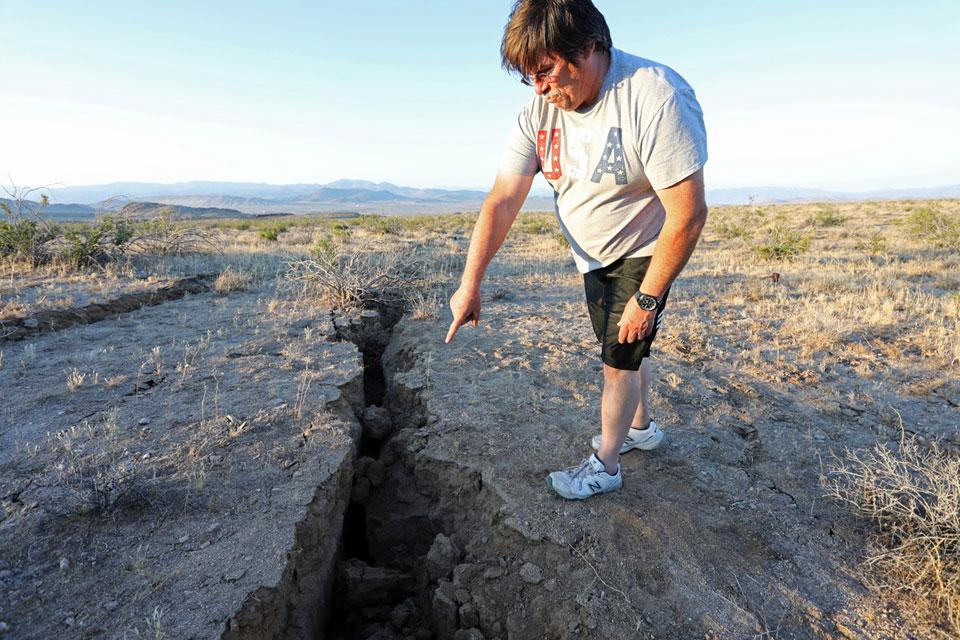California desert braces for aftershocks from major 7.1 quake | GMA ...