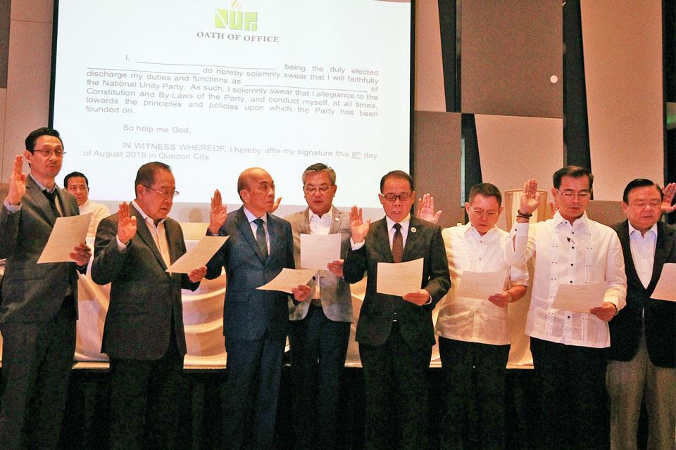 NUP elects new officers, inducts newcomers | GMA News Online