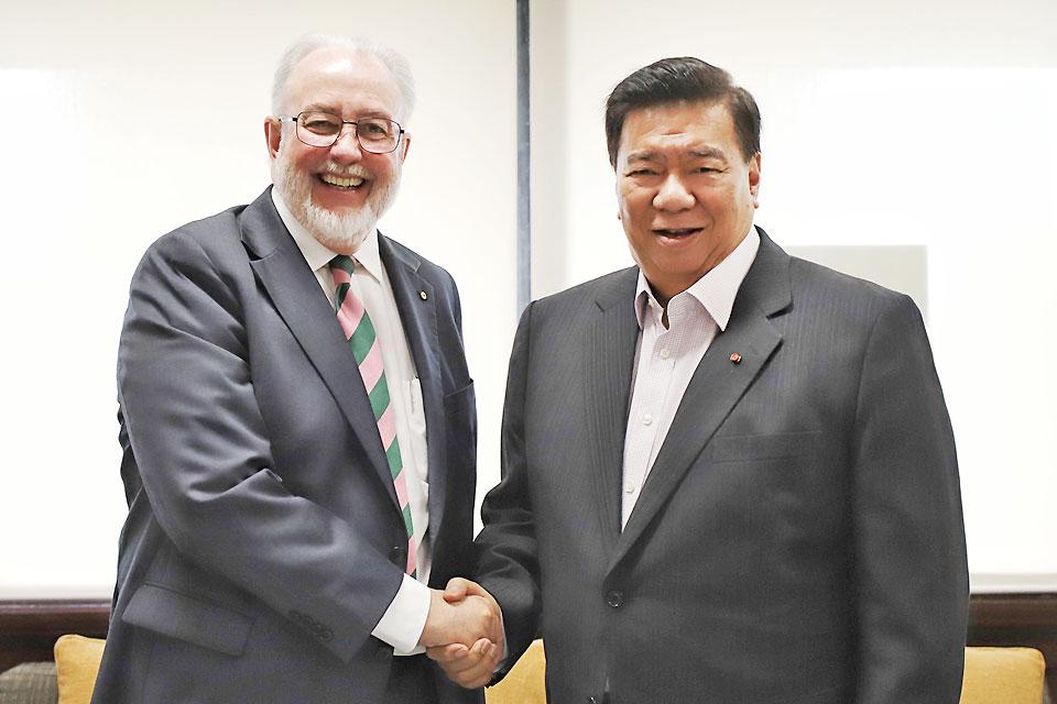 Drilon receives Australian envoy | Photos | GMA News Online