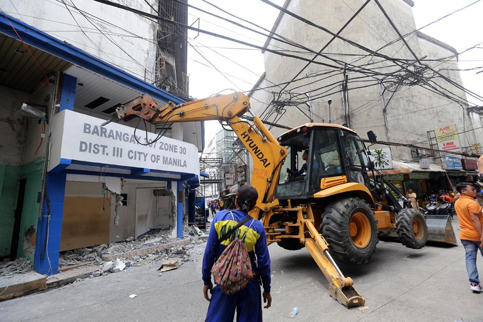 Another illegal structure in Manila demolished | Photos | GMA News Online