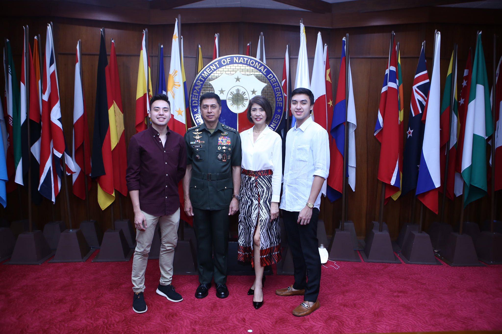 AFP chief Clement promoted to a rank of general | GMA News Online