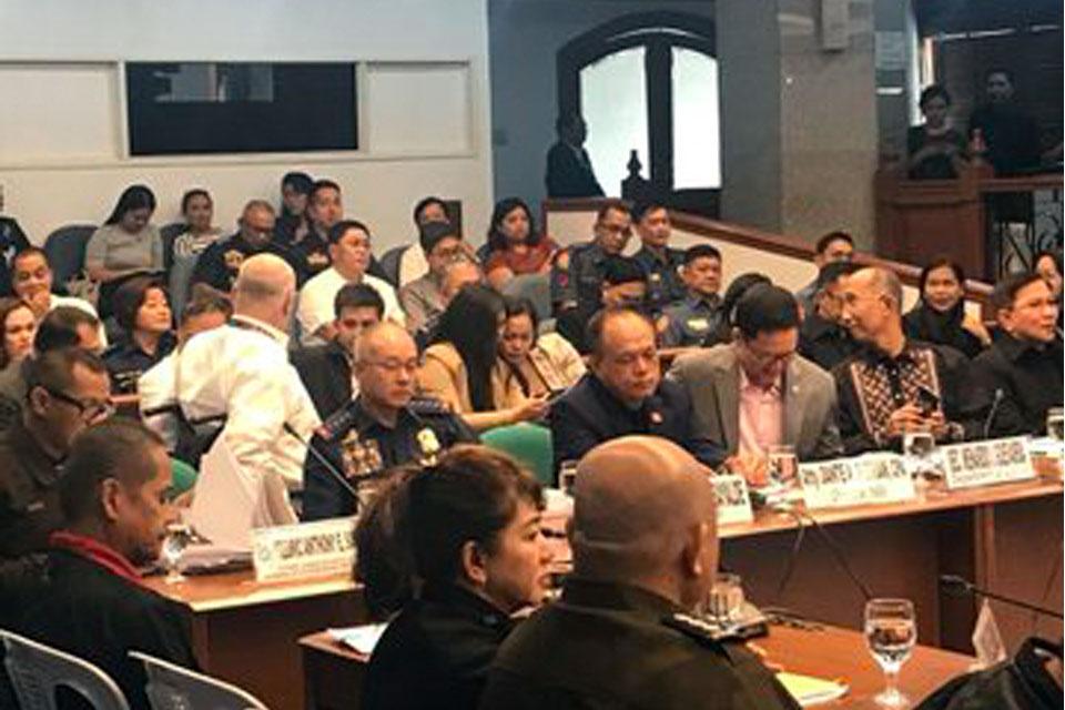 Magalong names 'ninja cops' implicated in drug recycling | GMA News Online