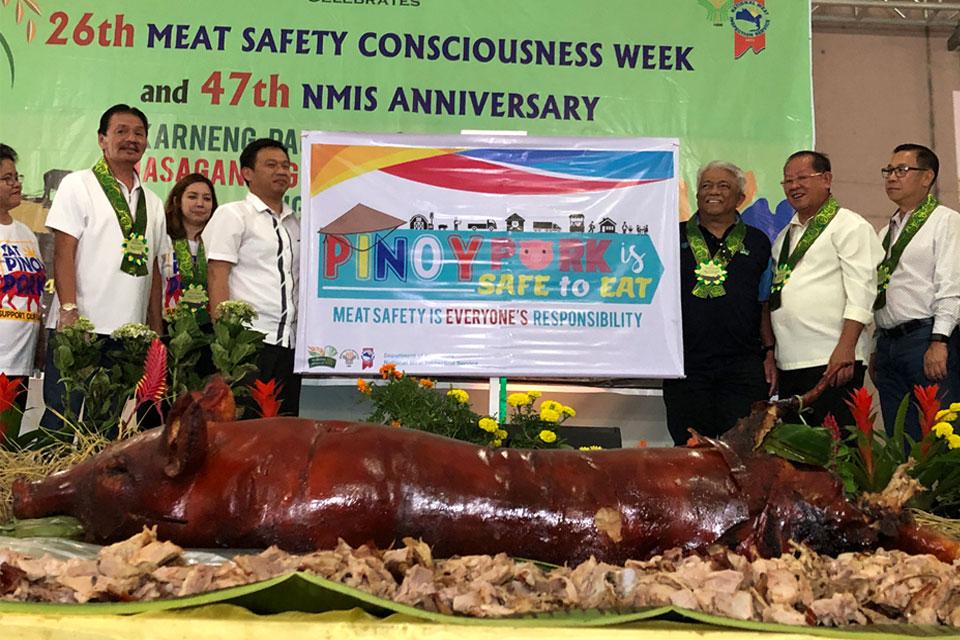 DA, NMIS launch 'Pinoy Pork is Safe to Eat' drive | Photos | GMA News Online