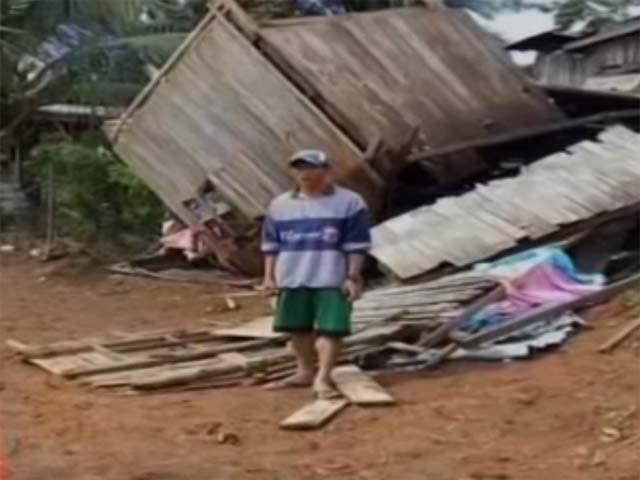 Nasa 6 bahay, nasira ng malakas na hangin sa Sultan Kudarat | Balitambayan Nasa 6 bahay, nasira ng malakas na hangin sa Sultan Kudarat | Balitambayan