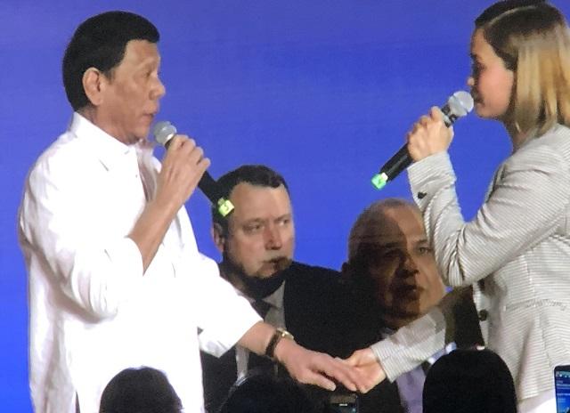 Duterte sings; Cesar Montano, Philip Salvador perform for free for ...