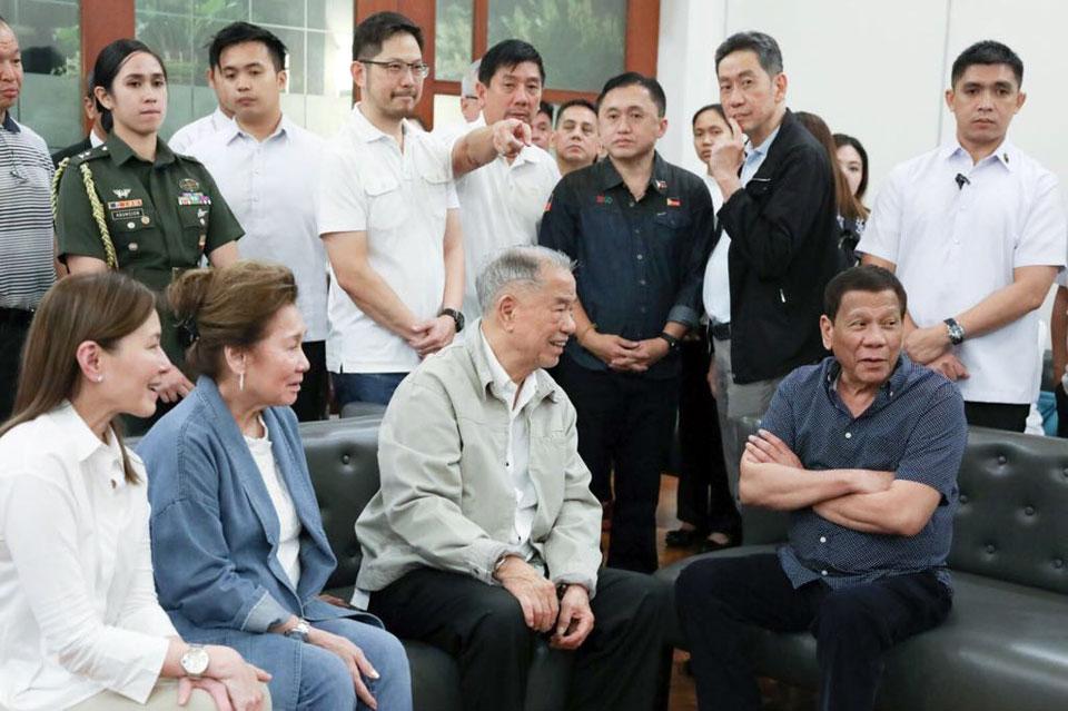 Duterte visits wake of Lucio 'Bong' Tan Jr. | Photos | GMA News Online