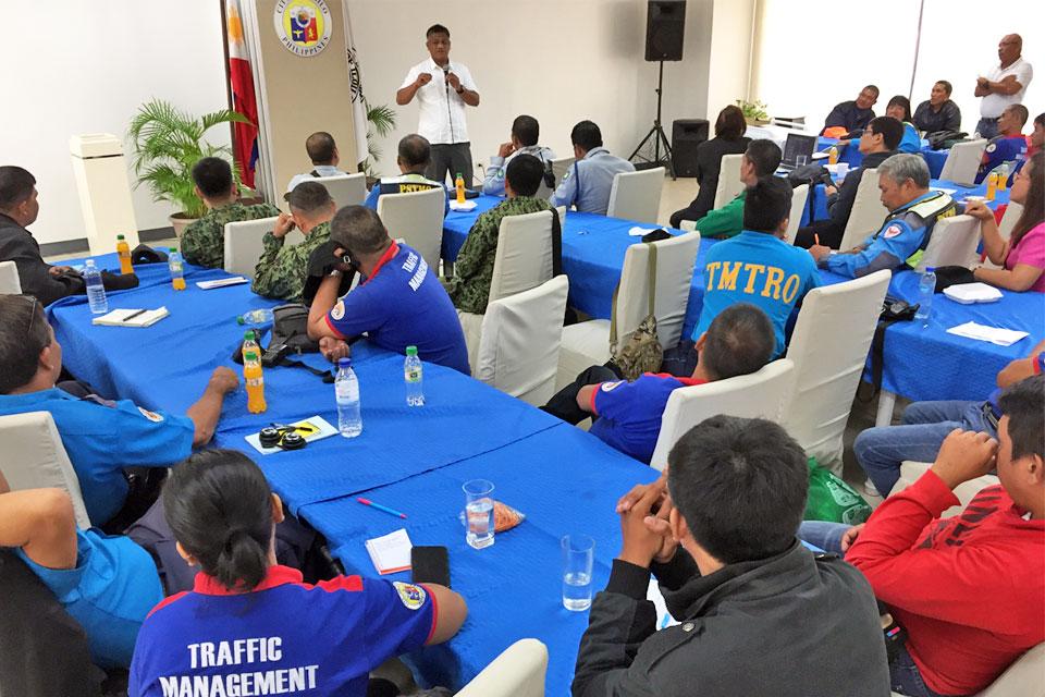 MMDA trains Iloilo City traffic enforcers | Photos | GMA News Online