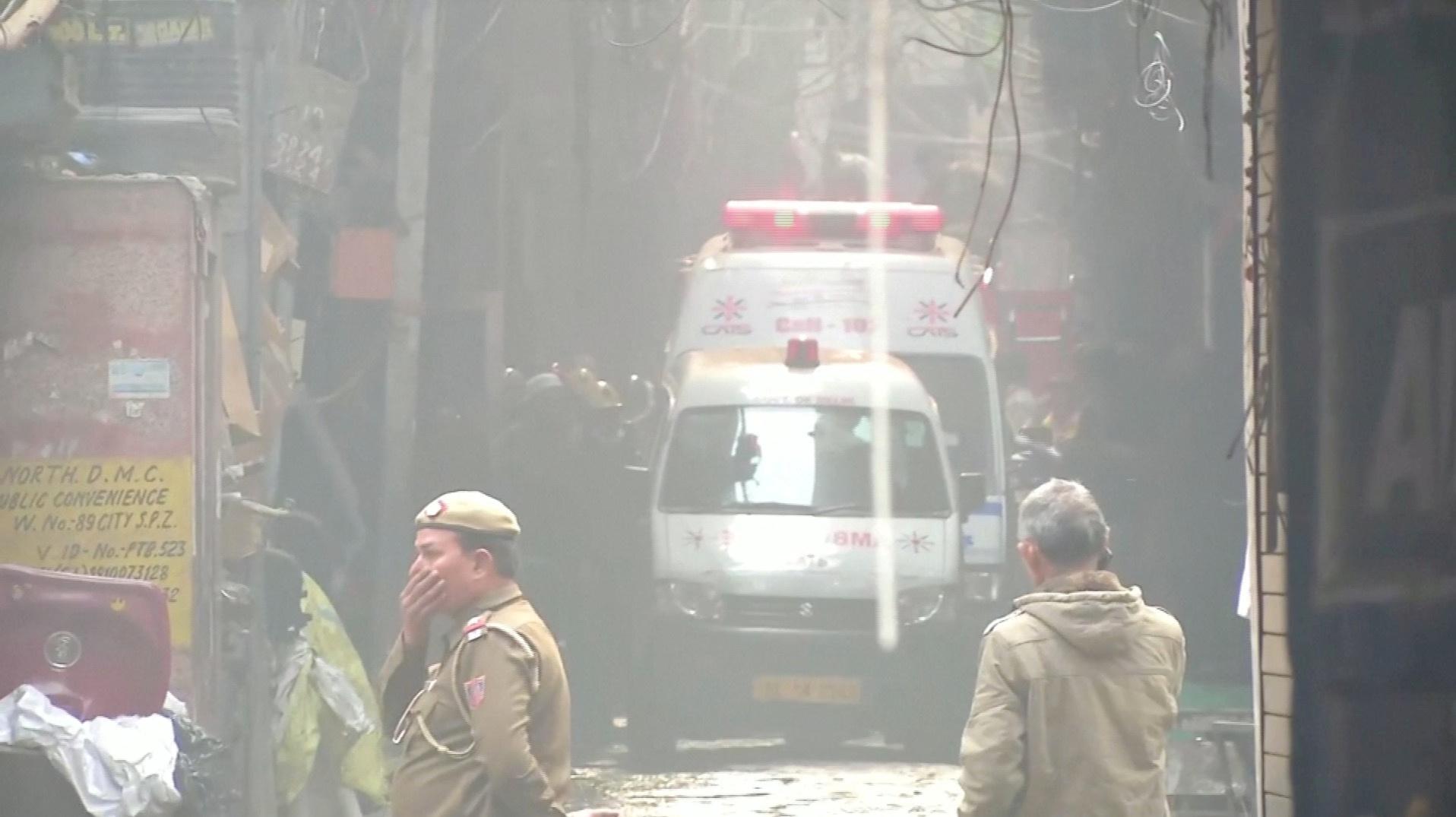 At least 43 killed in New Delhi factory fire | GMA News Online