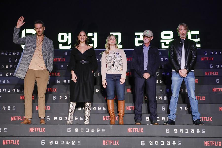 Ryan Reynolds and the rest of '6 Underground' cast were in Seoul for ...