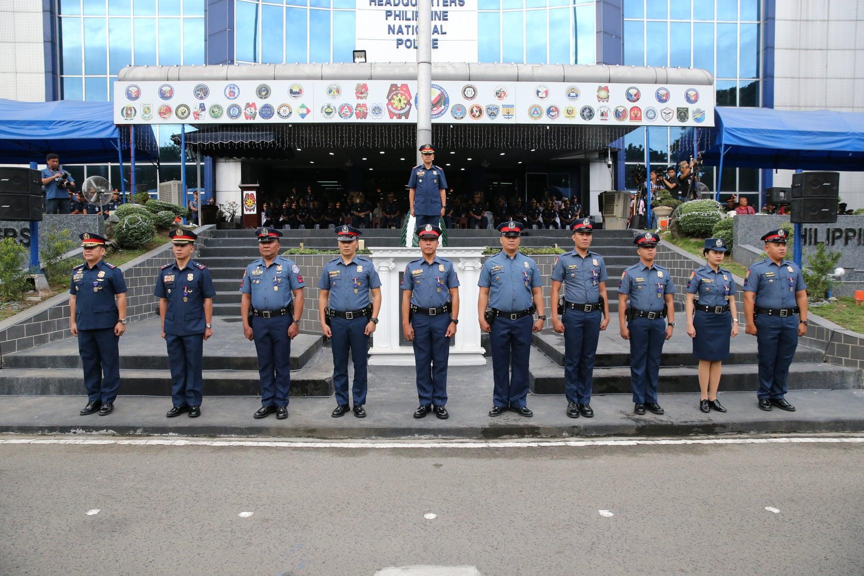 PNP honors cops involved in Bacolod raid | GMA News Online