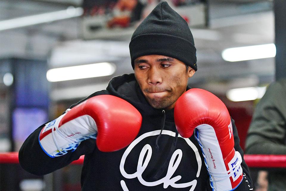 Pinoy boxer to face Japanese slugger in NY | Photos | GMA News Online