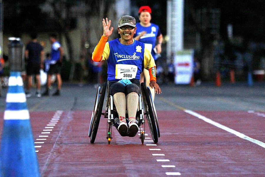 PWDs and abled-body people participate in fun run for inclusion and ...