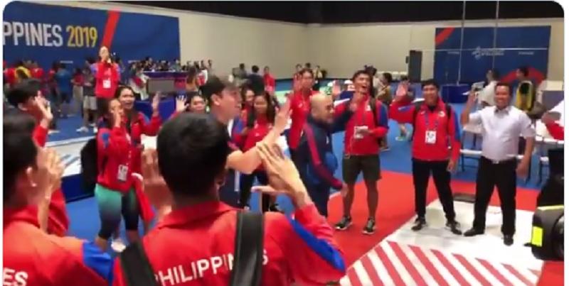 Pinoy fencing team dances to 'Manila' to celebrate first gold │ GMA ...