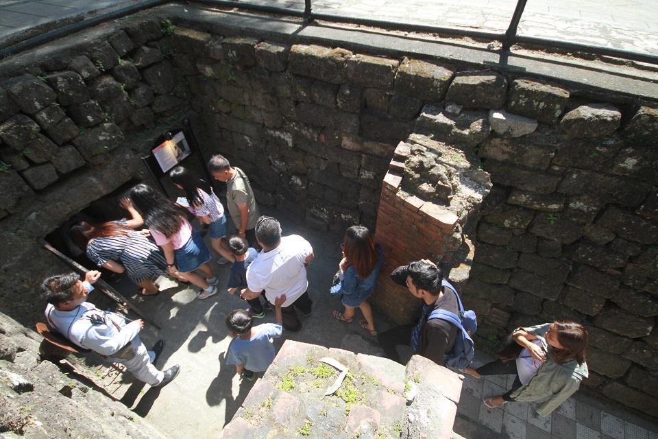 WWII dungeons in Fort Santiago open to the public | Photos | GMA News ...