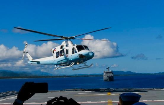 ‘Fatalist’ Duterte to continue riding helicopters, says Palace | GMA ...