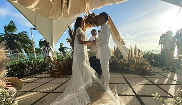 Jay R and Mica Javier are married! | GMA News Online
