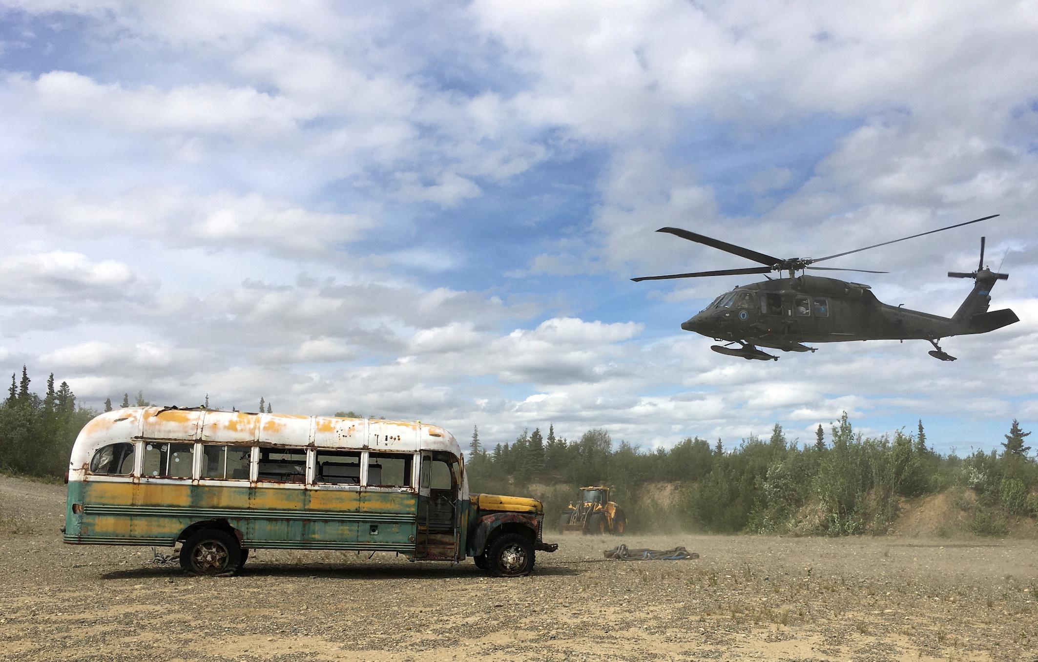 'Into the Wild' bus removed from Alaska trail for safety concerns | GMA ...