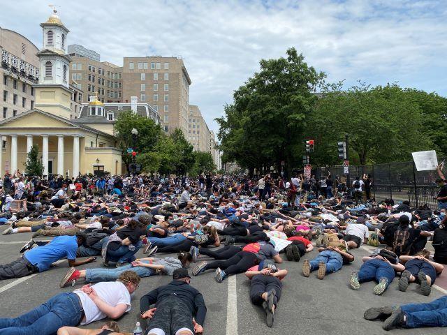 Trump angers American religious leaders with Bible photo op | GMA News ...