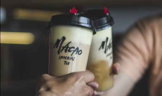 This milk tea place will upsize your drink to 1 liter for free on June ...