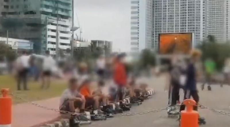 Some spending Sunday on CCP grounds skip social distancing | GMA News ...