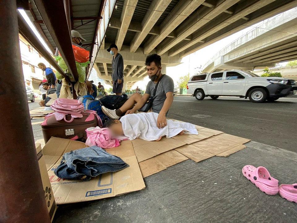 No delays in gov’t assistance for stranded individuals, DOTr says | GMA ...