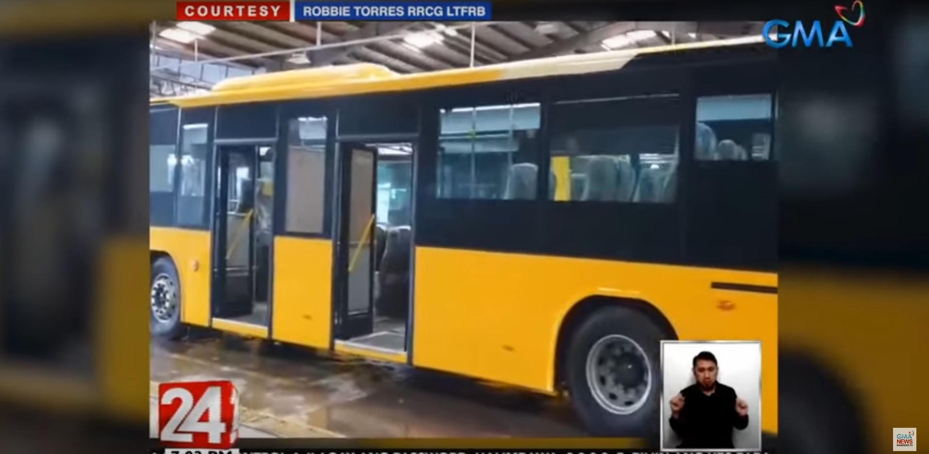 DOTr deploys buses with left-side doors | GMA News Online