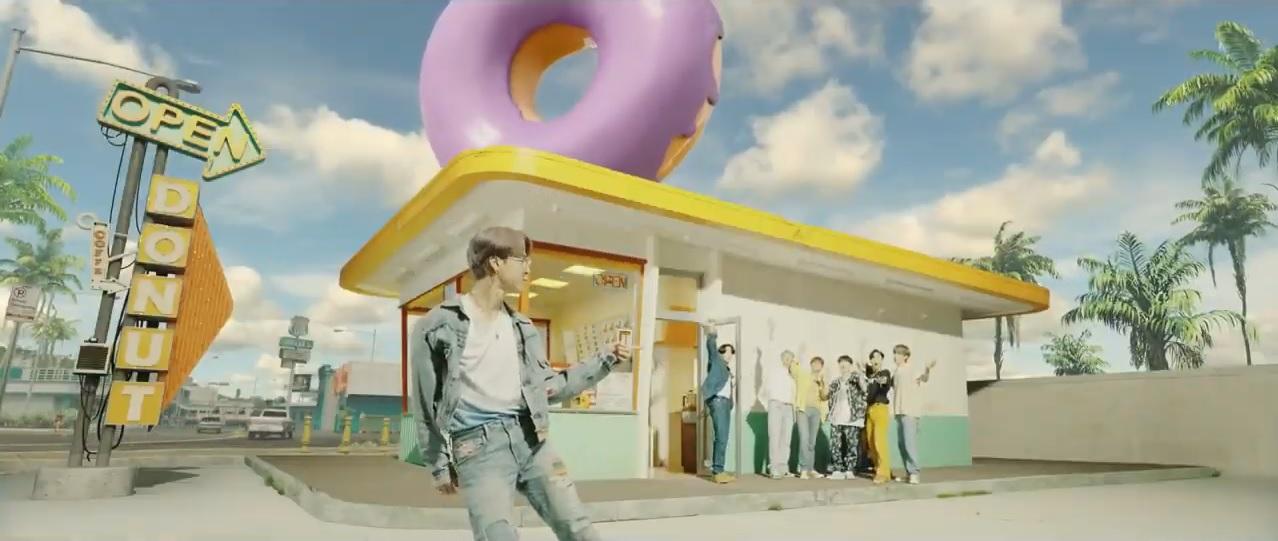 BTS' 'Dynamite' music video claims largest YouTube premiere record ...