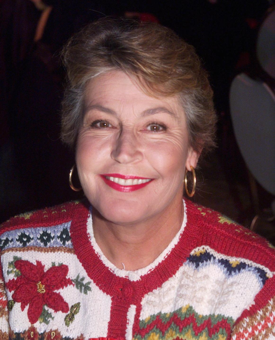 Helen Reddy, singer of feminist anthem 'I Am Woman', dies at 78 | GMA ...