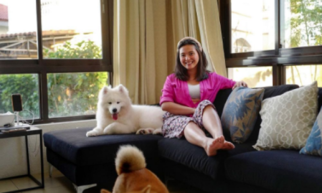 Joyce Pring gives a peek of their new home as they start to settle in