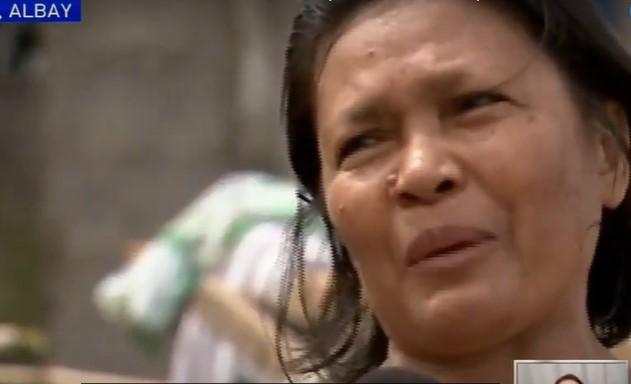 Mother who lost house in Tiwi, fights back tears for children | GMA News Online