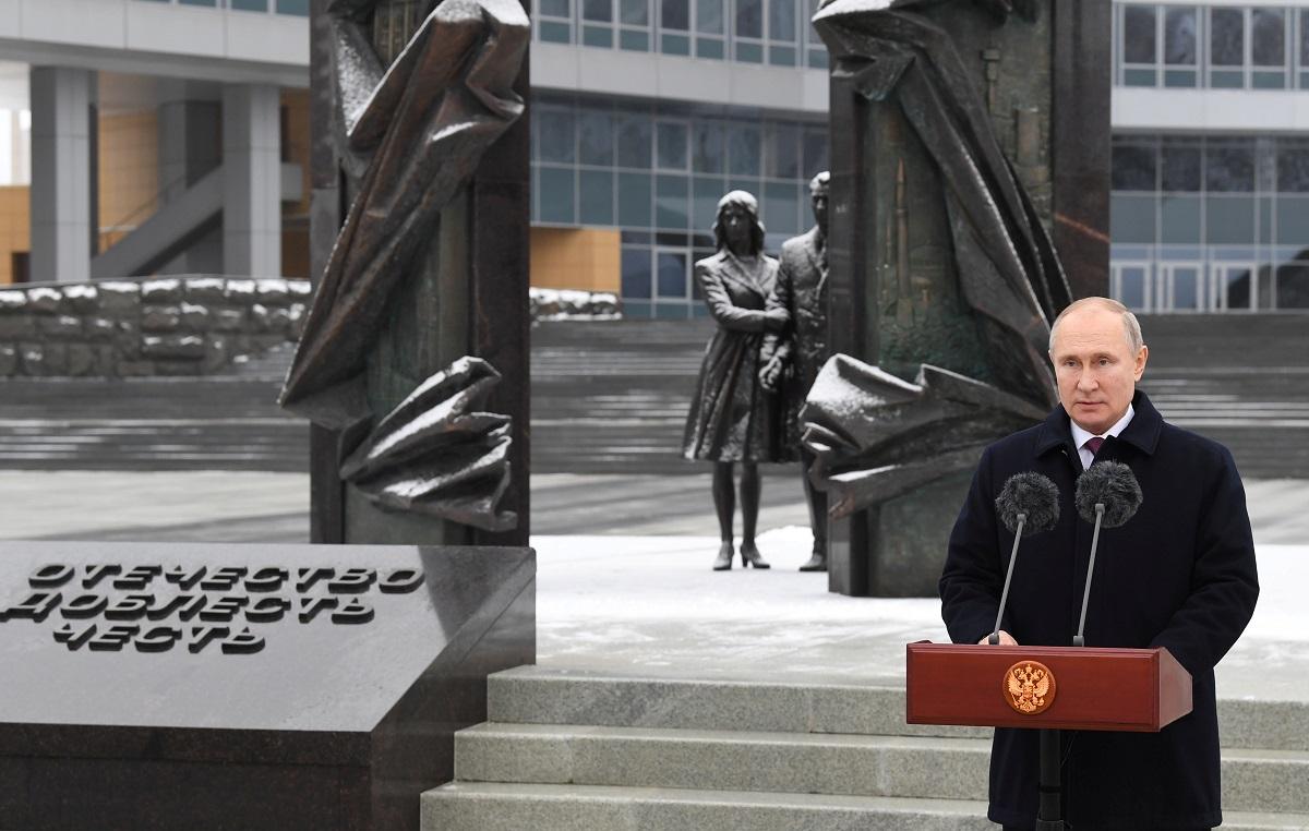 Putin says he drove cab after Soviet Union’s fall | GMA News Online